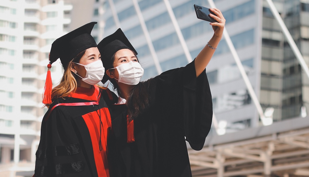 How to Deal with Safety for In-Person Graduation Ceremony | GradPak